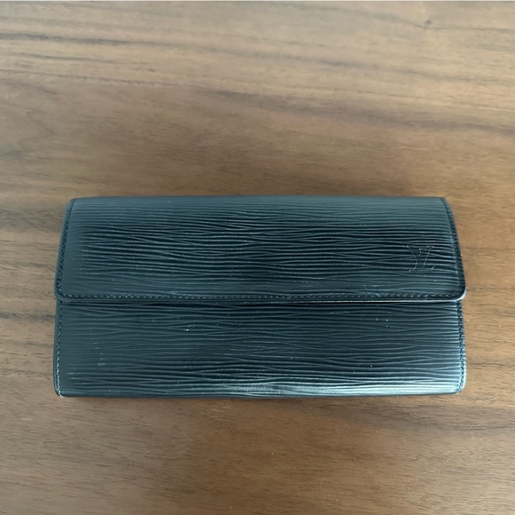 Louis Vuitton | Bags | Louis Vuitton Black Wallet | Poshmark